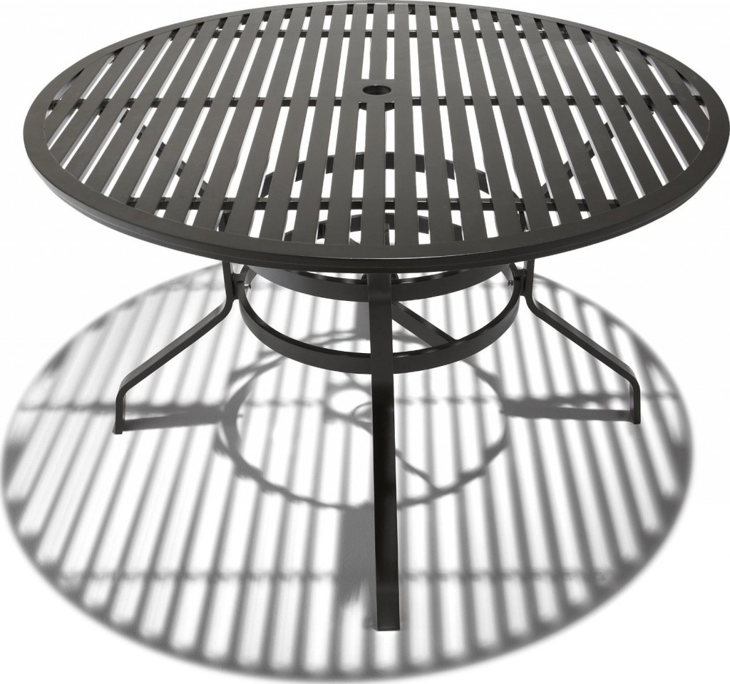 Strathwood Grand Isle 48-Inch Round Dining Table with Umbrella Hole ...